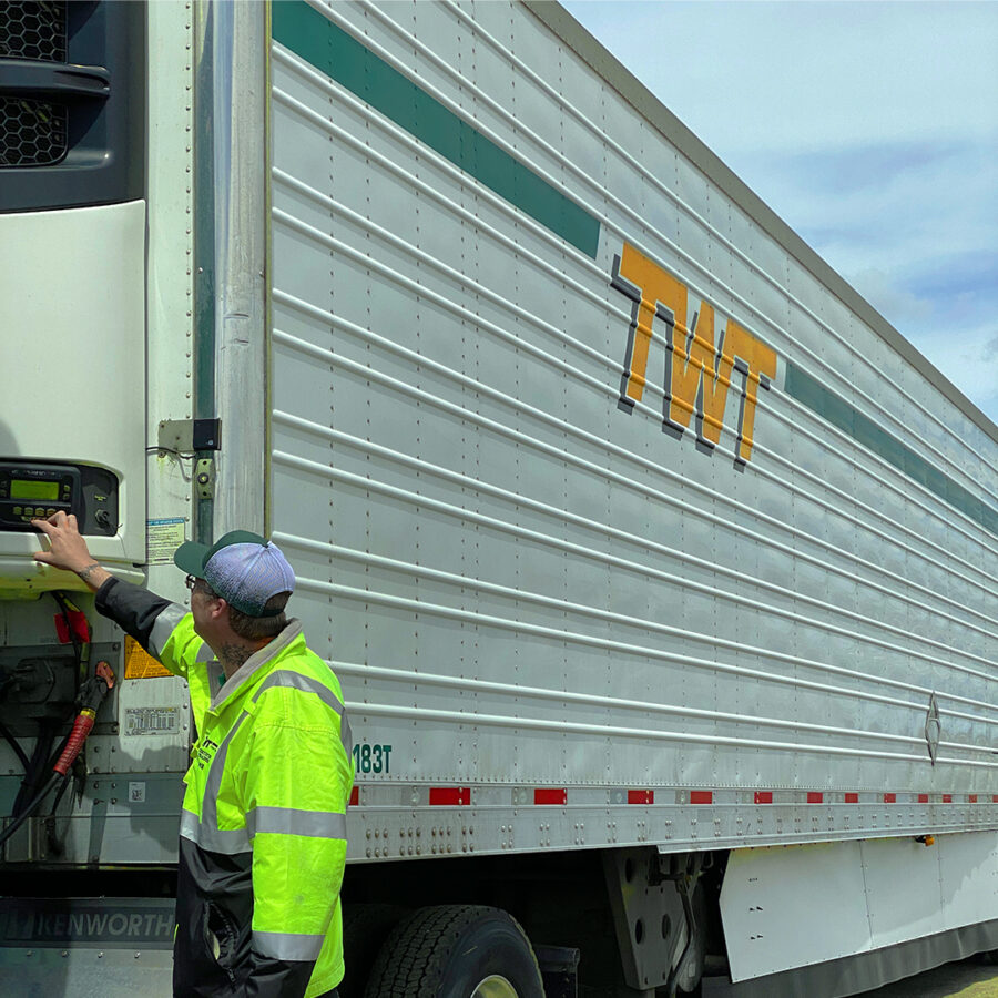 6 Tips for Refrigerated Truck Driving - TW Transport